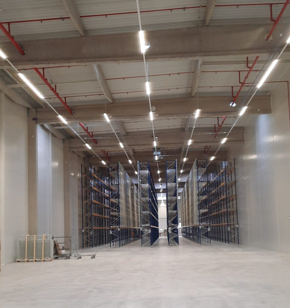 Ostrov hala B - Reference - COBAP